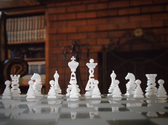 Crazy Chess Sets | 10 Cool Holiday Gifts You Can Make with a 3-D ...